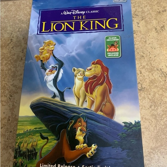 Disney | Toys | New Timon And Pumbaa Vhs Plush Disney The Lion King ...
